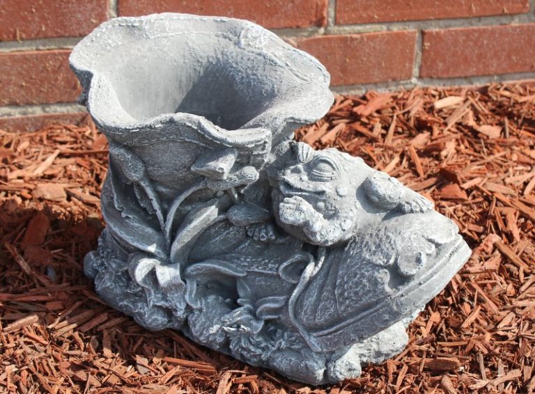 Frog Boot Planter | Smith Garden Center